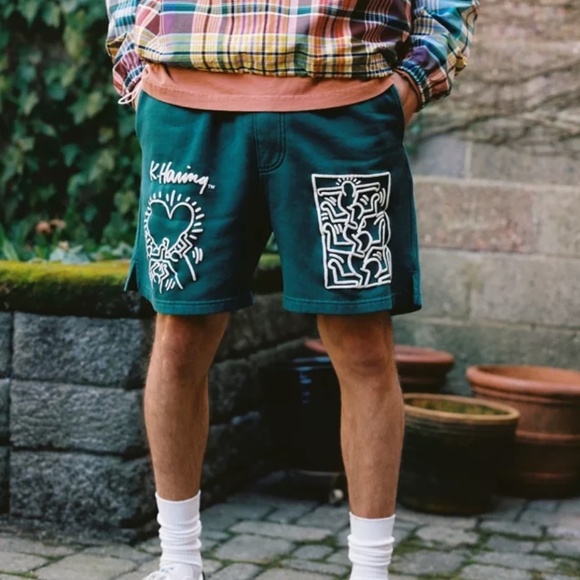 keith haring | Shorts | Keith Haring Men In Motion Sweatshort Mens S ...